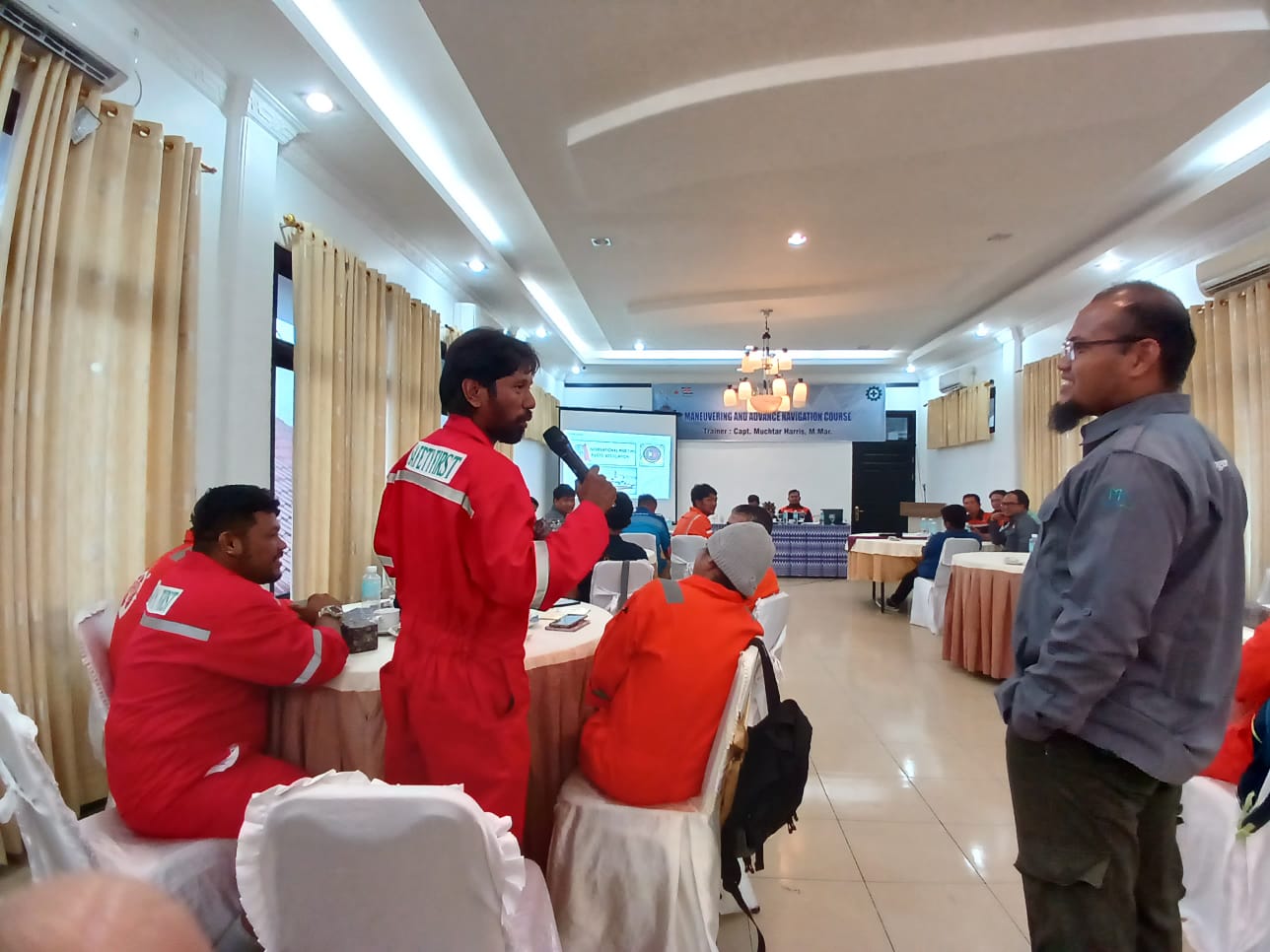 Training Maneuvering and Advance Navigation Course - Trainer: Capt. Muchtar Harris, M. Mar.Group ...